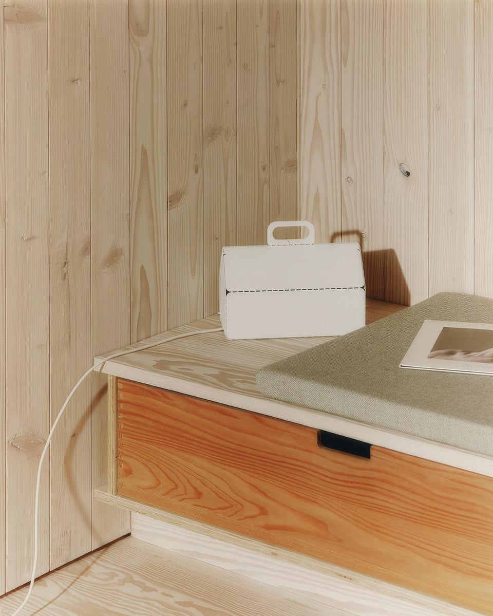 Universe – Pedestal EU