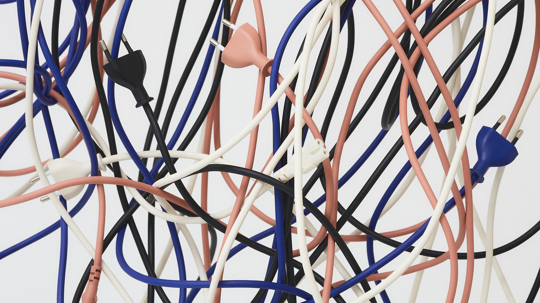 TV stands and accessories | FAQ about universal TV stands